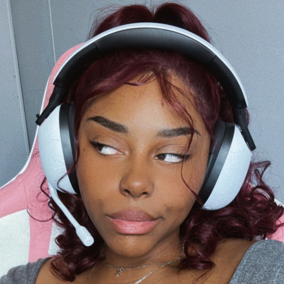 jassyfaee_ | Links to Twitter, Instagram, TikTok, YouTube, Twitch - Linkr